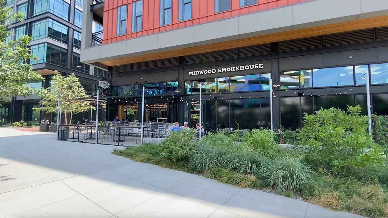 Midwood Smokehouse serving up tried and true BBQ in Raleigh